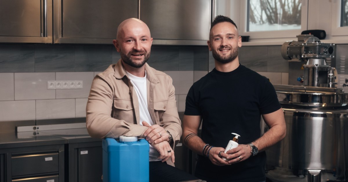 Séra a šampony musí být hlavně funkční. Česká kosmetická značka sází na ...